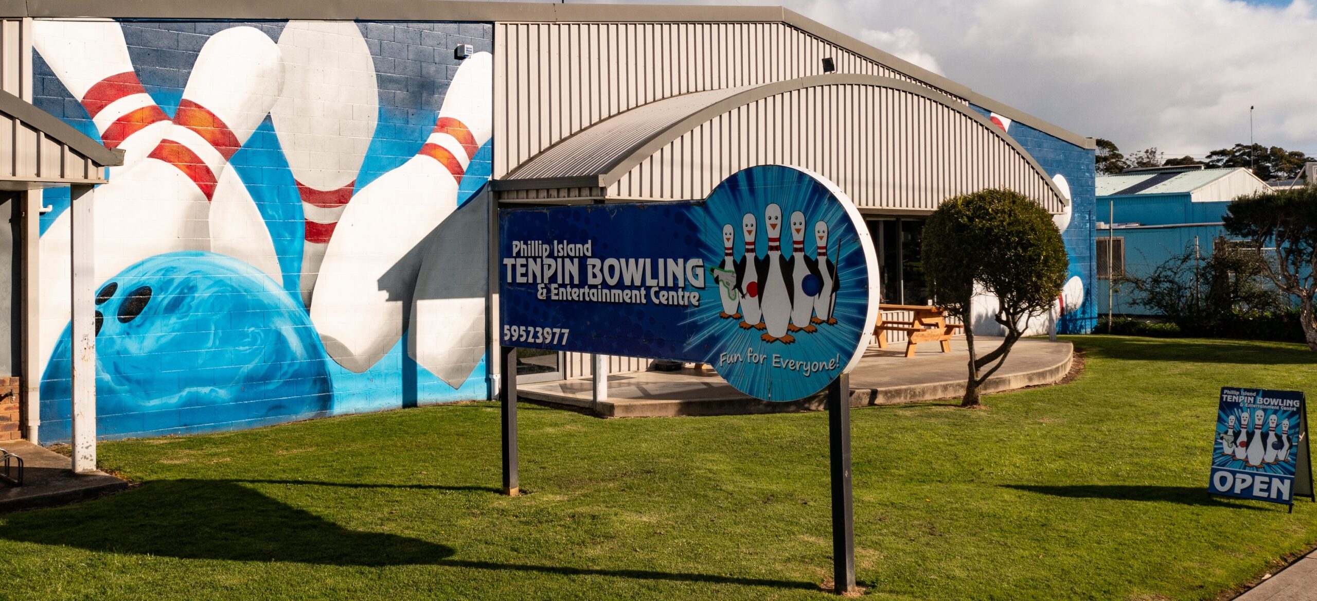 Phillip Island Ten Pin Bowling | Family Fun for All Ages